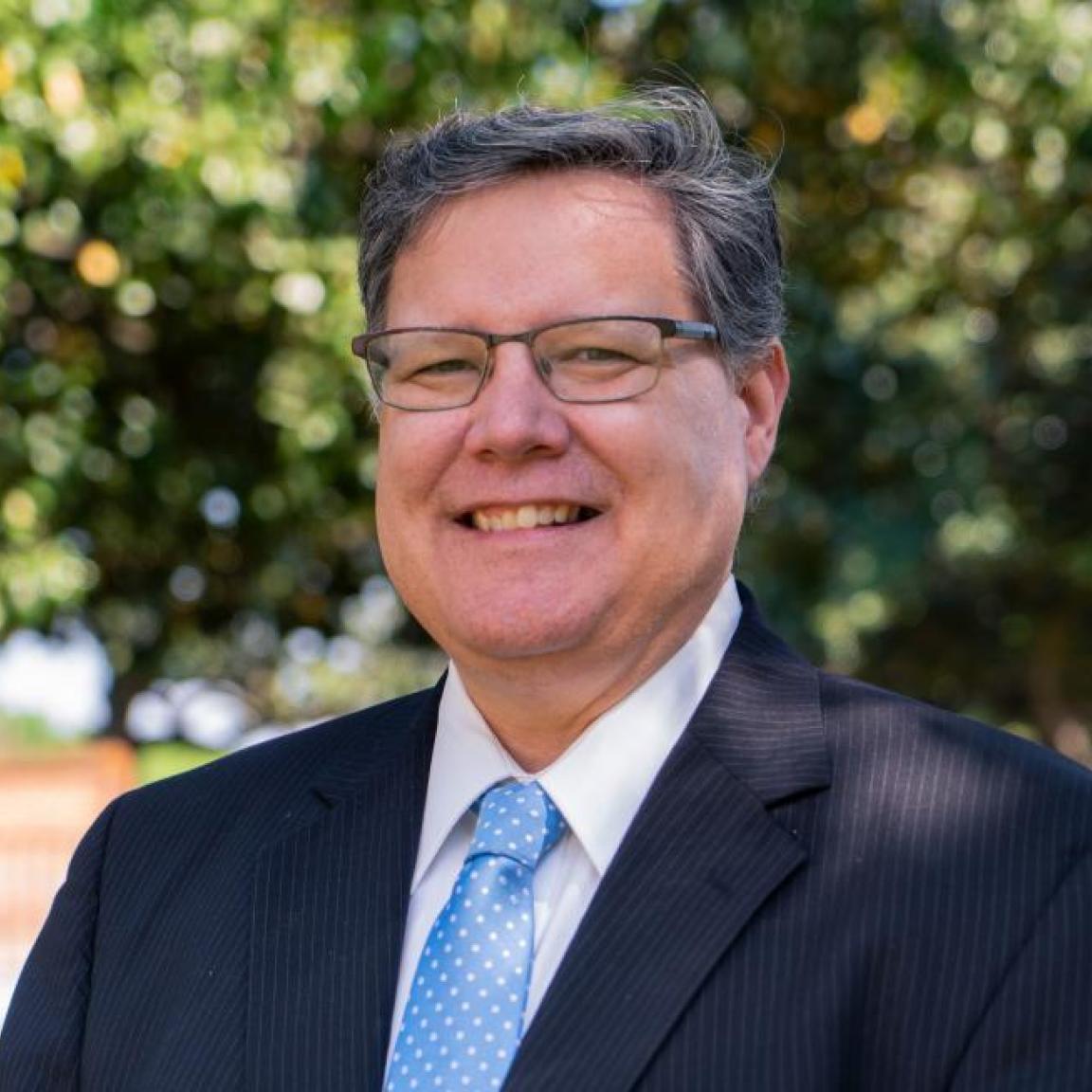 Bill Holmes's Instagram, Twitter & Facebook on IDCrawl